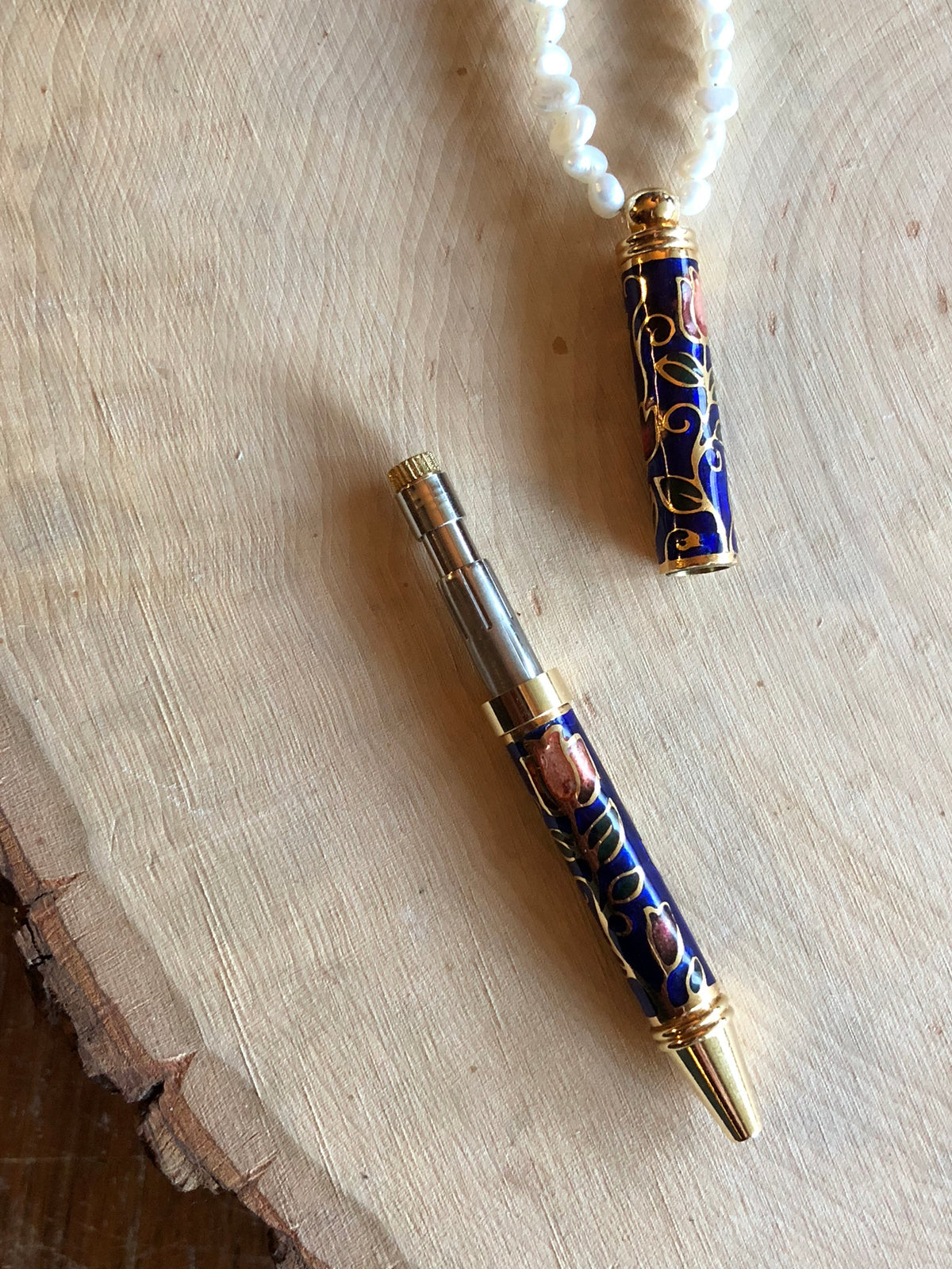 Cloisonne Pen + Pearl Necklace - AlphaVariable