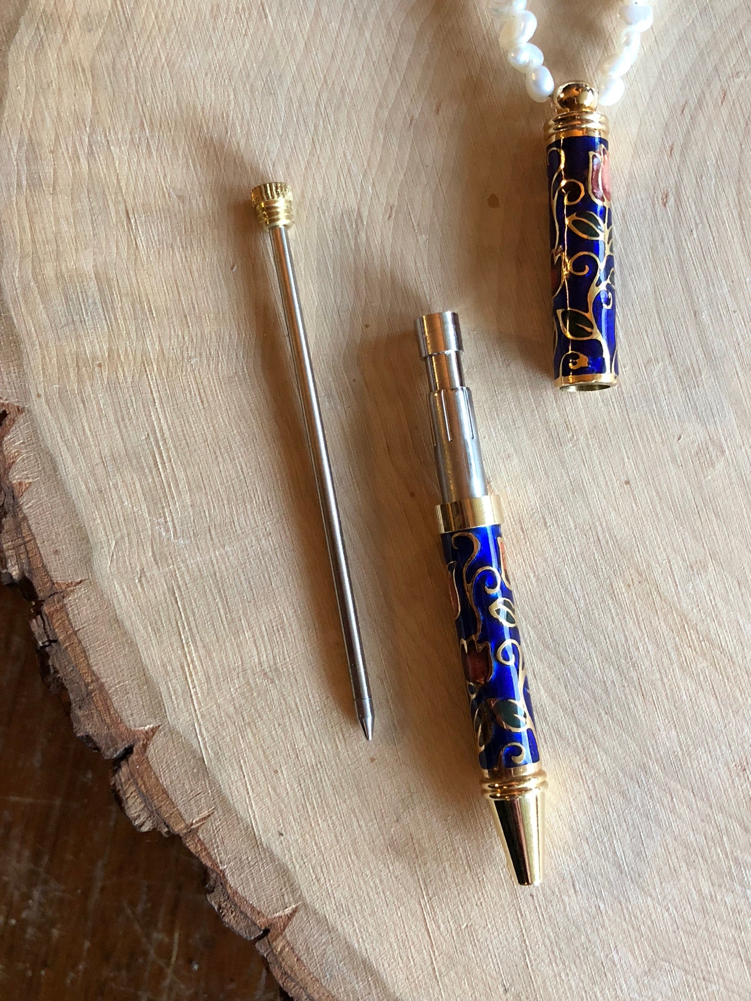 Cloisonne Pen + Pearl Necklace - AlphaVariable