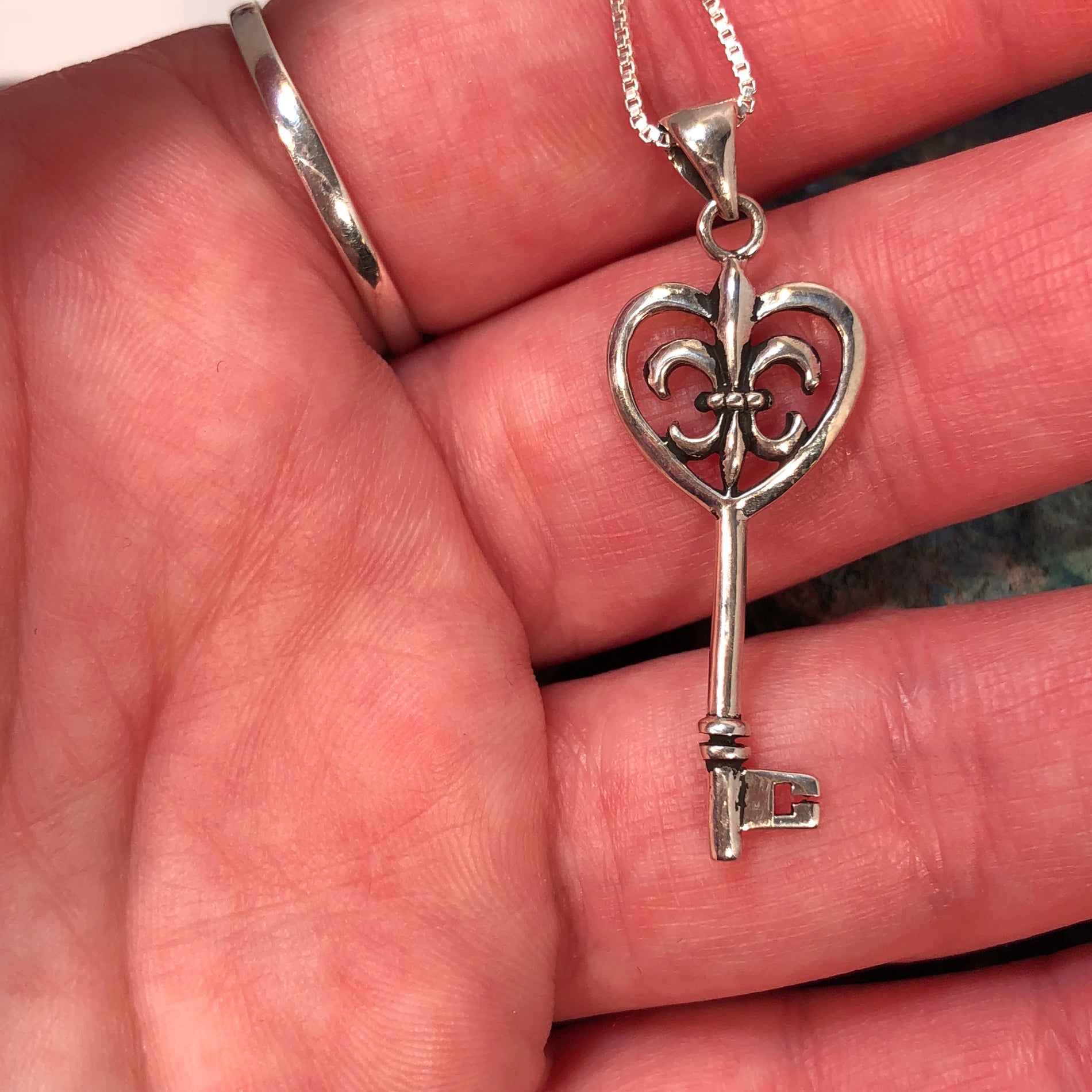 Fleur de Lis Key Necklace - AlphaVariable